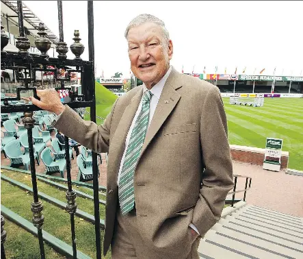 Self- made billionair­e quick to deflect credit - PressReader