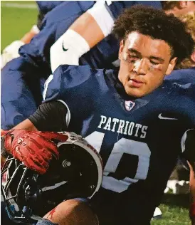 Goal-line defensive plays lift Powdersvil­le to win - PressReader