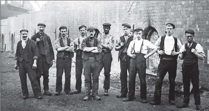 Golden age of postcards puts pits in focus - PressReader