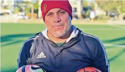 Leonardo Hidalgo entregará un retrato neopop a Messi - PressReader