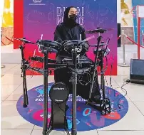 Female Emirati drummer wows Dubai Metro riders - PressReader