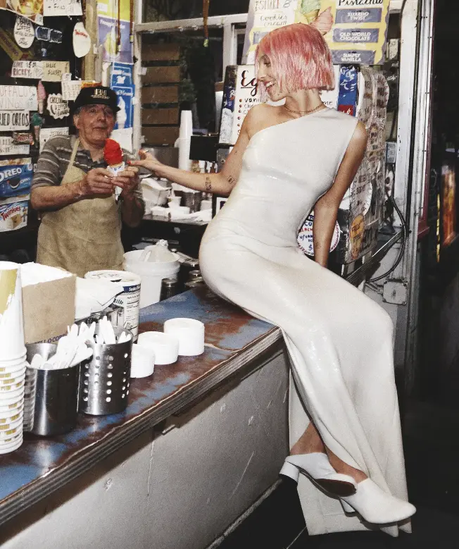 GIRL ABOUT TOWN - PressReader