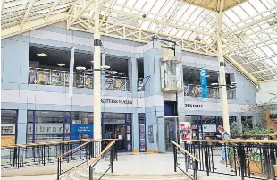 Alarming incident at Rothes Halls results in theatre being sealed off ...