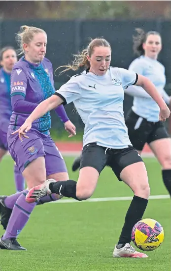 Boroughmui­r set bar high as they look to boost promotion bid - PressReader