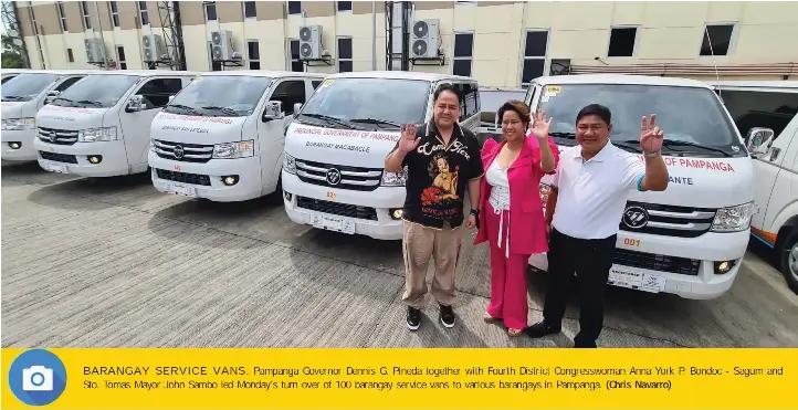 GUV DISTRIBUTE­S 100 SERVICE VEHICLES TO PAMPANGA BARANGAYS VILLAGES GET SERVICE VANS - PressReader