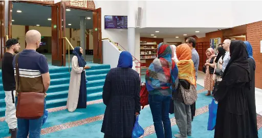 UK mosques’ open-door interfaith initiative returns - PressReader