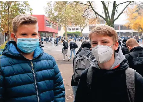 Besser Schule mit Maske als Quarantäne - PressReader
