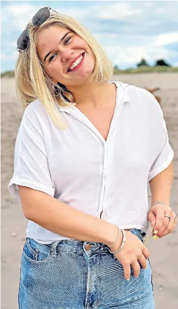 Postman who cut girlfriend’s head off jailed for 21 years - PressReader