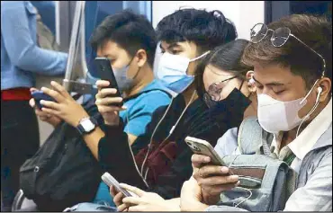 Pinoys spending more time on e-wallet apps - PressReader