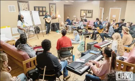 Gavin Mendonca thrilled at teaching Guyanese folk song to US children ...