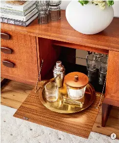 EASY STEPS TO RESTORING A VINTAGE SIDEBOARD - PressReader