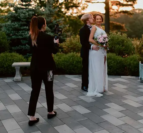 For wedding content creators, it’s the ‘imperfect moments’ that make a difference - PressReader