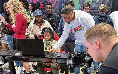 Opening doors for teens in film, music production - PressReader