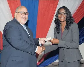 Myers Fletcher gives scholarshi­p to law student - PressReader