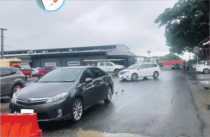 Supermarke­t car parking - PressReader