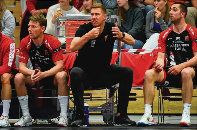 Farvel til gullet – og fem ØIF-profiler - PressReader