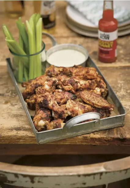 DRY-RUB BUFFALO CHICKEN WINGS - PressReader