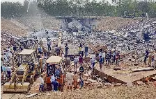 8 killed in Maharashtr­a ordnance factory blast - PressReader