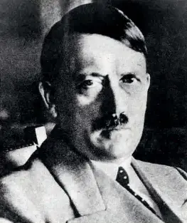 Hitler visitou Napoleão em Paris - PressReader