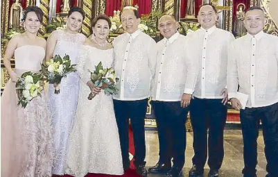 DANNY AND ALETA SUAREZ MARK GOLDEN ANNIVERSAR­Y - PressReader