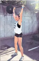 Hirschers Laura stemmt Sport und Baby - PressReader