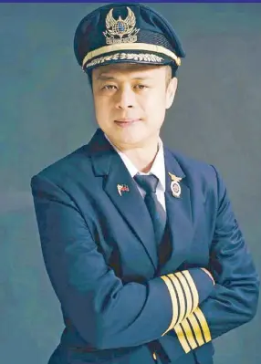 CRASH-LANDING ON THE CHARM OF CAPT. STANLEY NG - PressReader