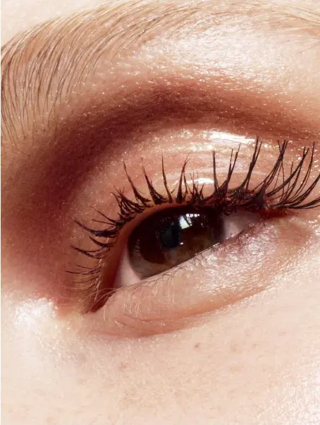 Our top ten lash-loving mascaras - PressReader