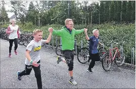 Jogget mot mobbing på Fevik - PressReader