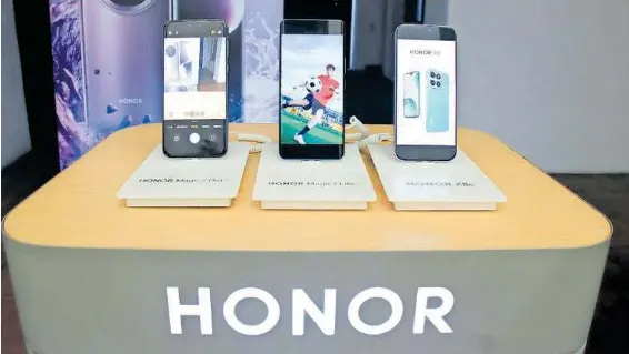 Grupo Telcel presenta el Honor Magic7 Series - PressReader