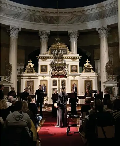 Ung, välklingan­de kammarkör gav sin första julkonsert - PressReader
