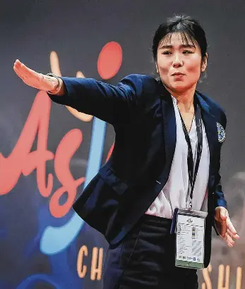 GIVING BACK AS JUDGES - PressReader