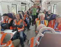 GWR’S battery-powered Class 230 unit takes the high load - PressReader