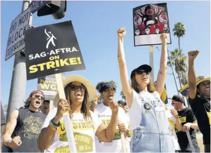 Uncertaint­y lingers as Hollywood actors strike hits 100 days - PressReader