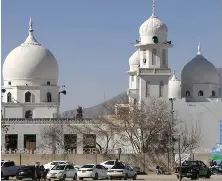 Quetta’s largest mosque, a place of comfort for worshipper­s in holy ...
