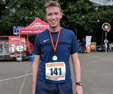 James to London Marathon in memory of grandfathe­r - PressReader