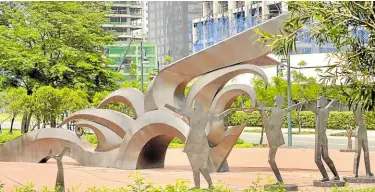 Star sculptor Juan Sajid Imao tries hand at coffee brewing - PressReader