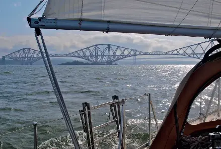 A CITY BREAK BY SAIL? - PressReader