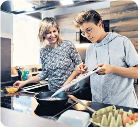 How a clinical psychologi­st beats parental burnout - PressReader