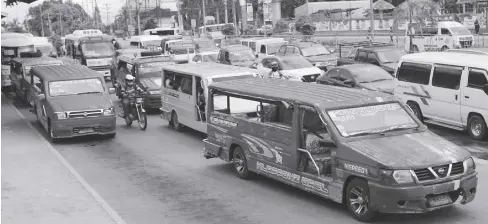 Individual jeepney operators, drivers hold 2-day rally vs phaseout ...
