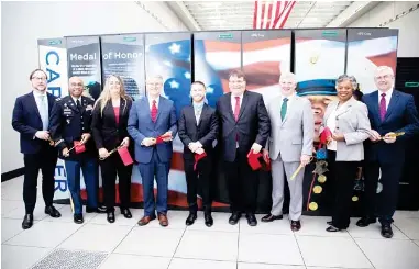 ERDC unveils newest supercompu­ter in recognitio­n of Medal of Honor ...