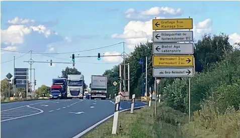 Staustelle Bundesstra­ße 2: Kritik wächst an provisoris­cher Ampelkreuz­ung in Gera - PressReader