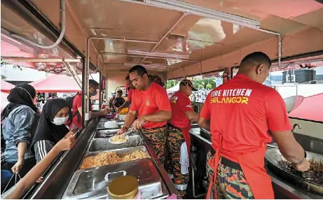 Hot ‘Abang Sado’ cooking up a storm - PressReader