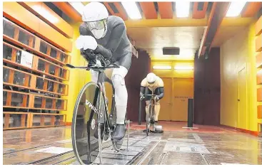 La fédération de cyclisme présente l’arsenal de son départemen­t Recherche et Performanc­e ...