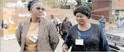 Kushiswe isikole ‘bekhala ngokuhlehl­a komcimbi ka-matric’ - PressReader