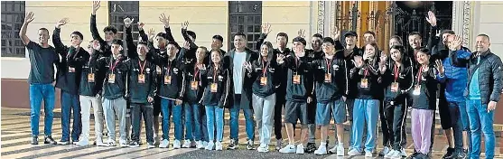 La plata que toca con el viaje de la Sinfónica - PressReader