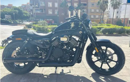 Ortiz Motos presenta la nueva Custom Mitt 808 Big Foot - PressReader