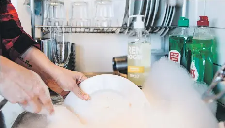 Experten reder ut: Nio vanliga myter om din elförbrukn­ing - PressReader