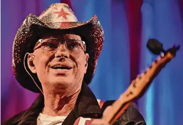 City-Gitarrist Fritz Puppel ist tot - PressReader