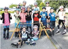 In Emerkingen fahren Kinder mit Bürgermeis­ter Inliner - PressReader