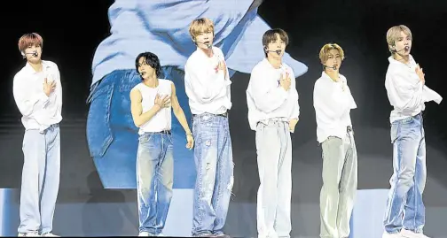 On the Riize: Rookie boy group thrills Manila fans - PressReader